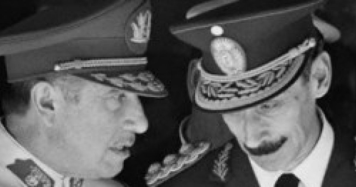 Videla y Pinochet casi llevan a Argentina y Chile a la guerra: sólo San ...