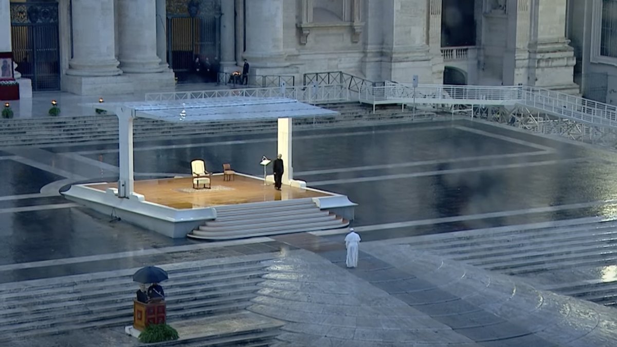 Cinco años de la Statio Orbis: imagen histórica en el Vaticano