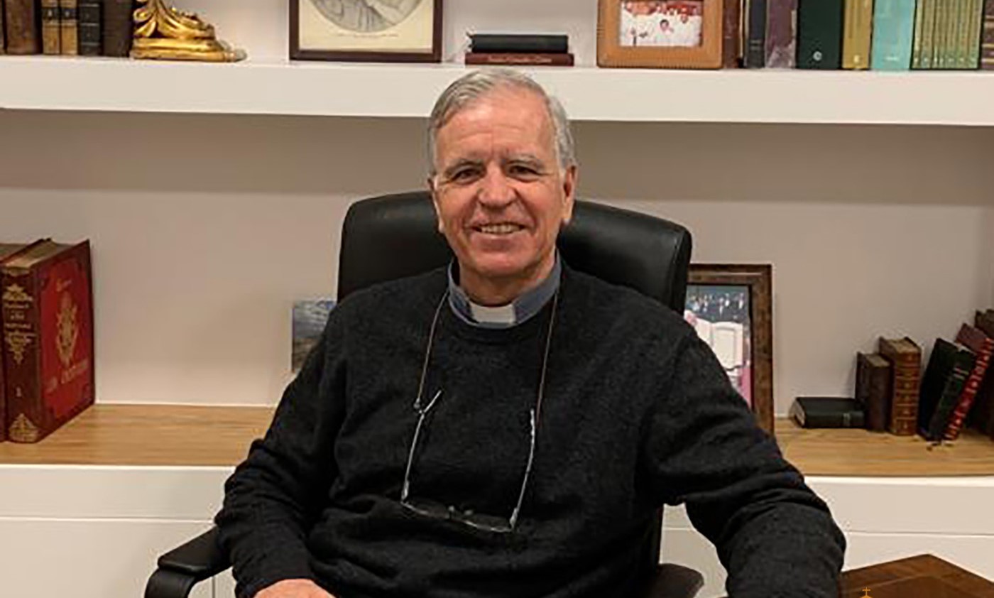 Homilía de D. Jesús Higueras: «El ser humano cuando no conoce a Dios ...
